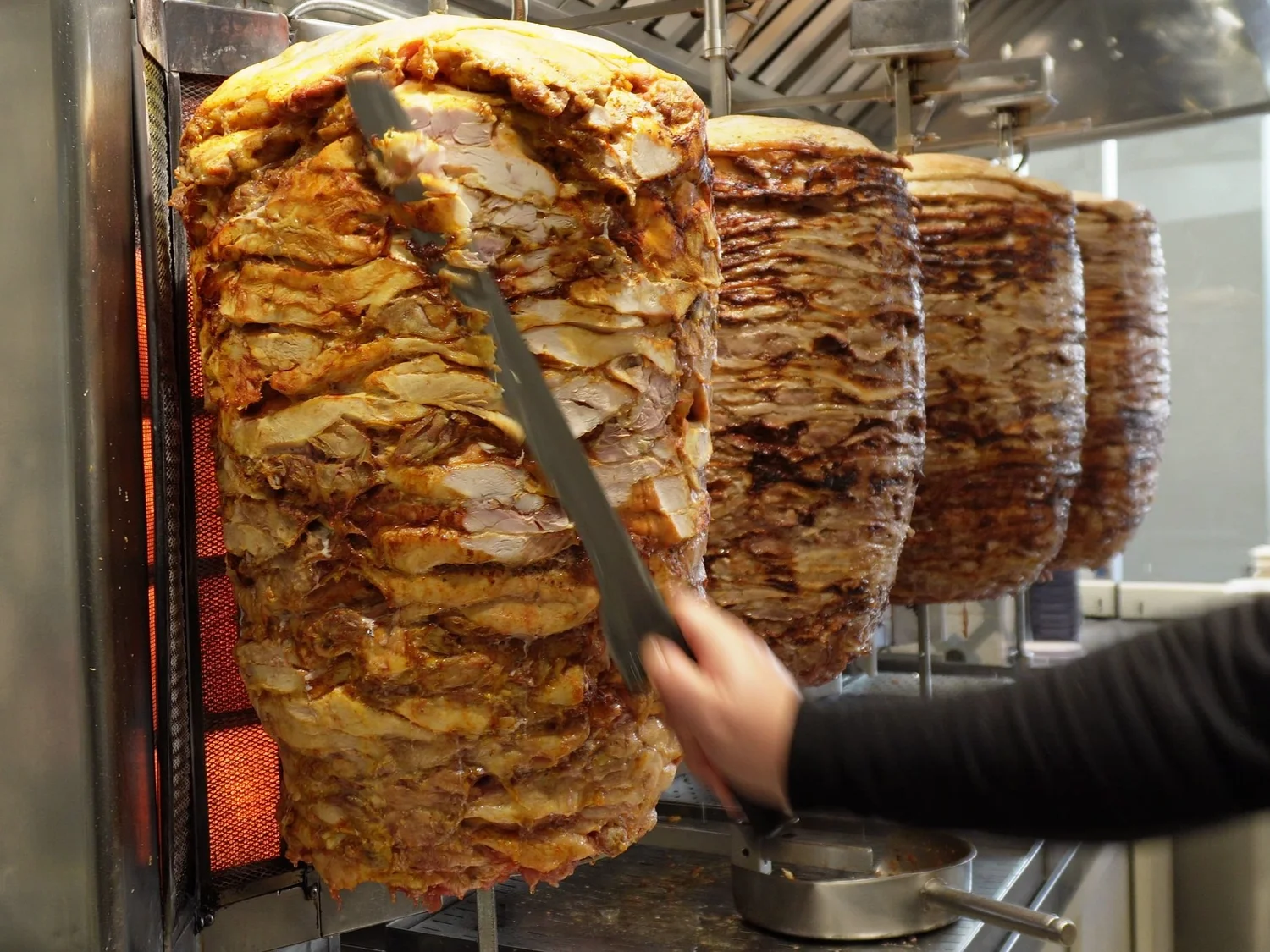 Your guide to Greek gyros: what is gyros and how is it different from ...
