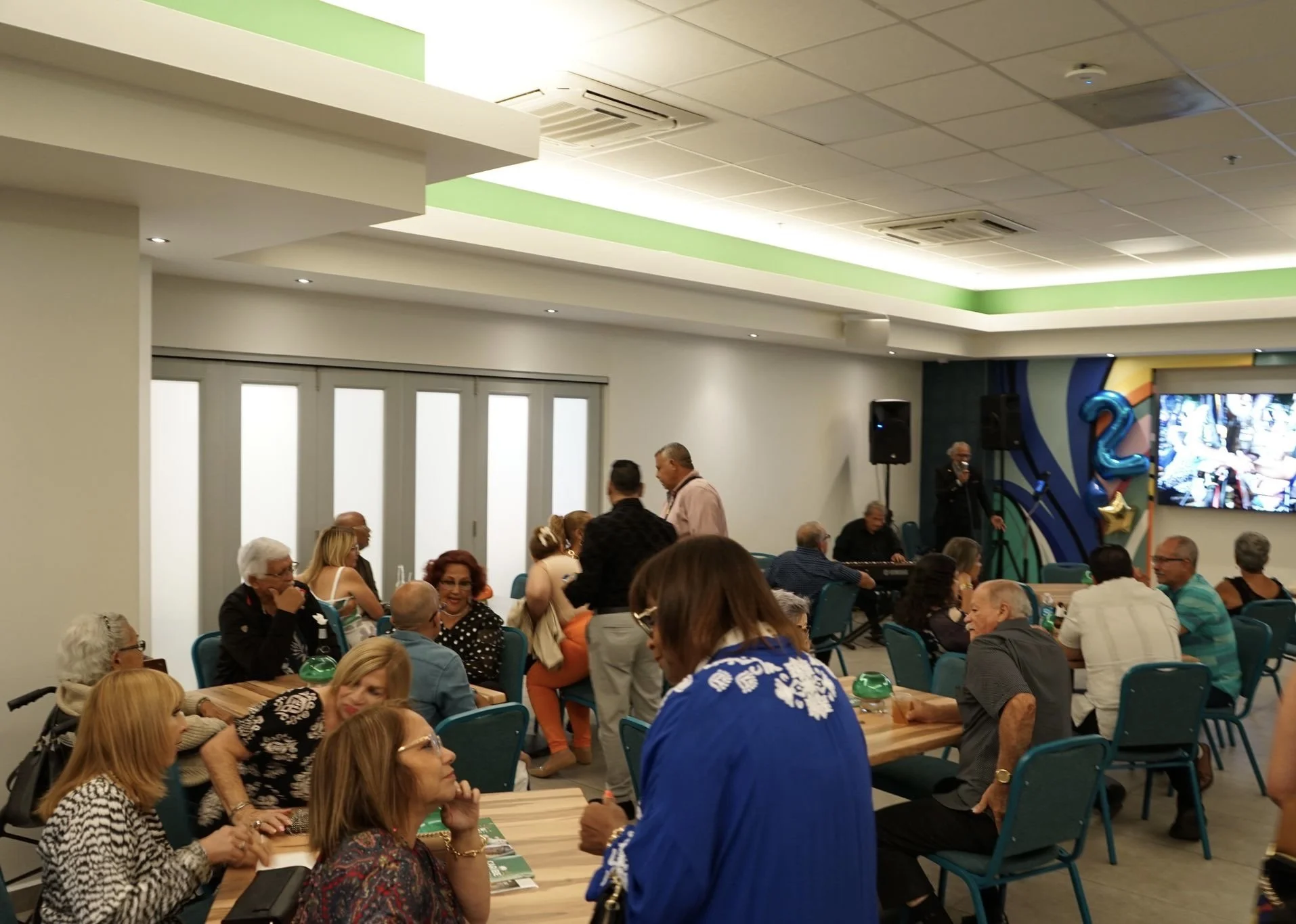 Todo un éxito la “Noche Bohemia” con Marcos E. Marcucci. — Marcos Marcucci