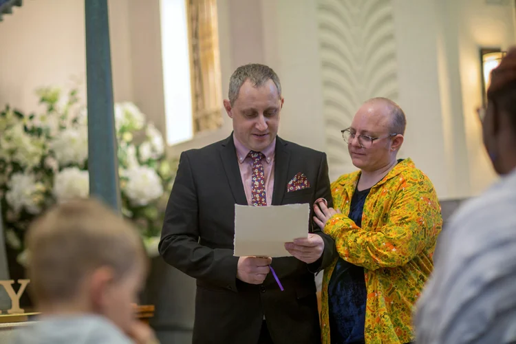How to Write a Funeral Speech: Structure, Tips & Examples — Dignity ...