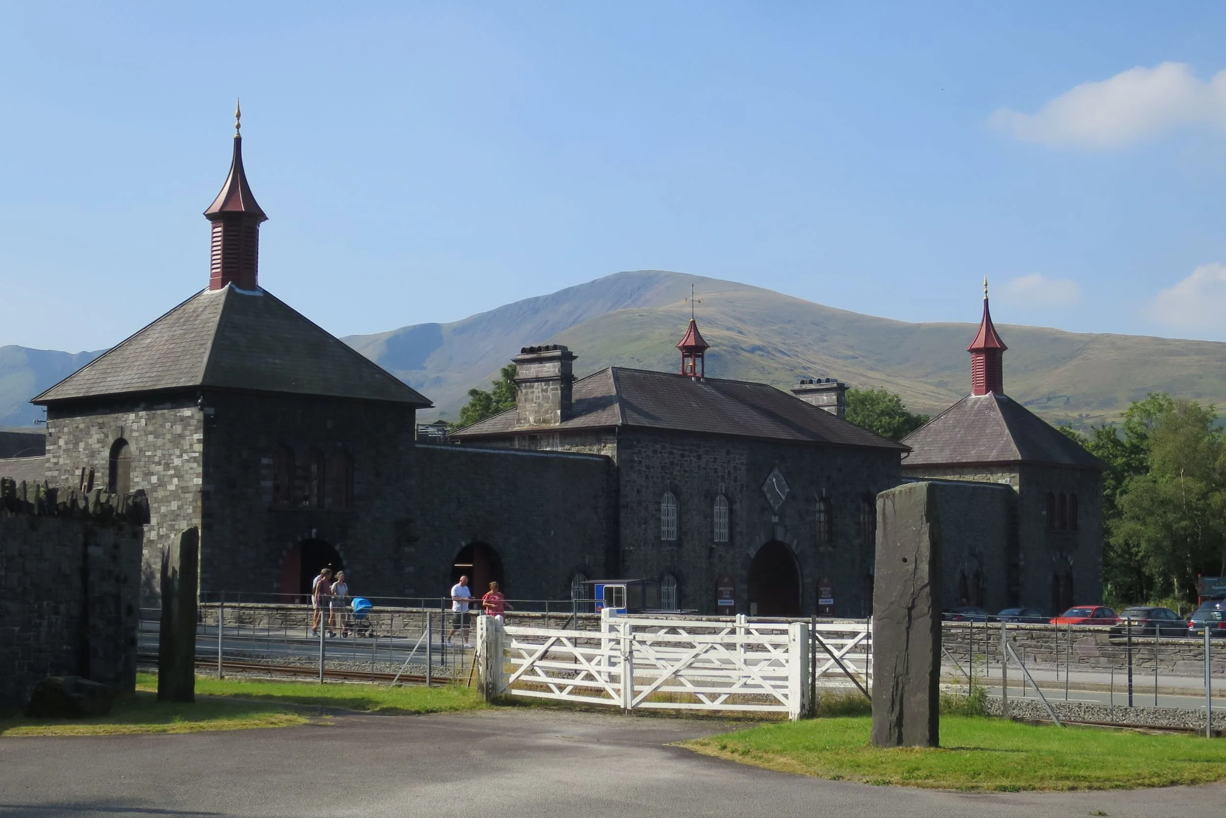 LLANBERIS VISITOR GUIDE — Mosey Travel