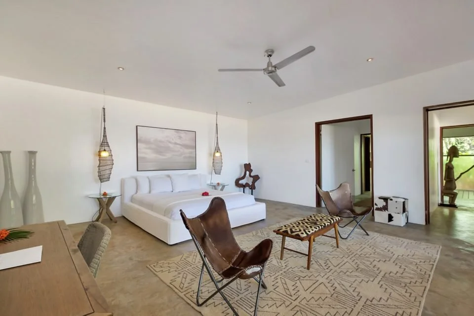 Deluxe Beachfront Villas | Experience Beachfront Luxury — Tides Reach ...
