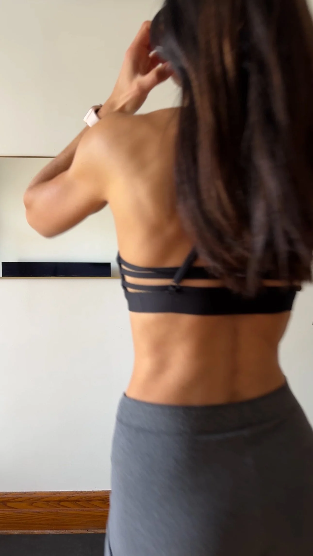 FITCAFÉ | Entraînements Maison Rapides et Efficaces pour Femmes Actives