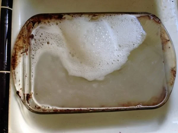 Soaking The Pan — The Amateur Gourmet