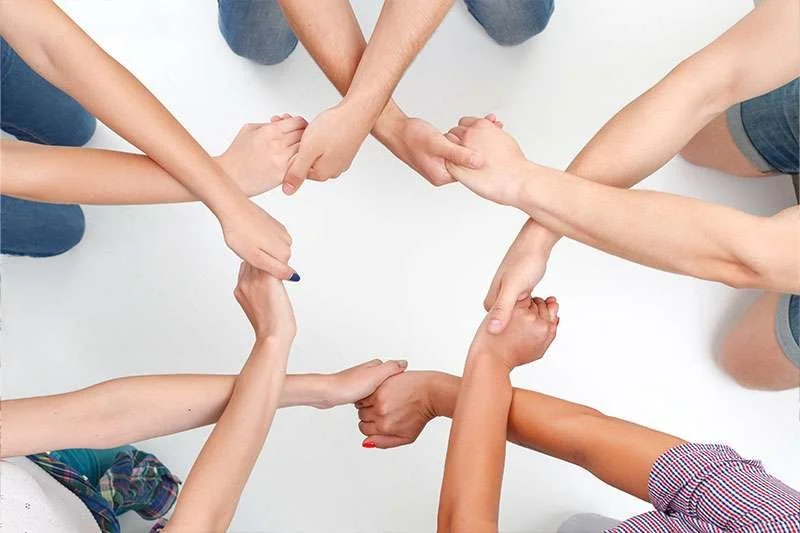 12 5-Minute Team Building Activities — PRC