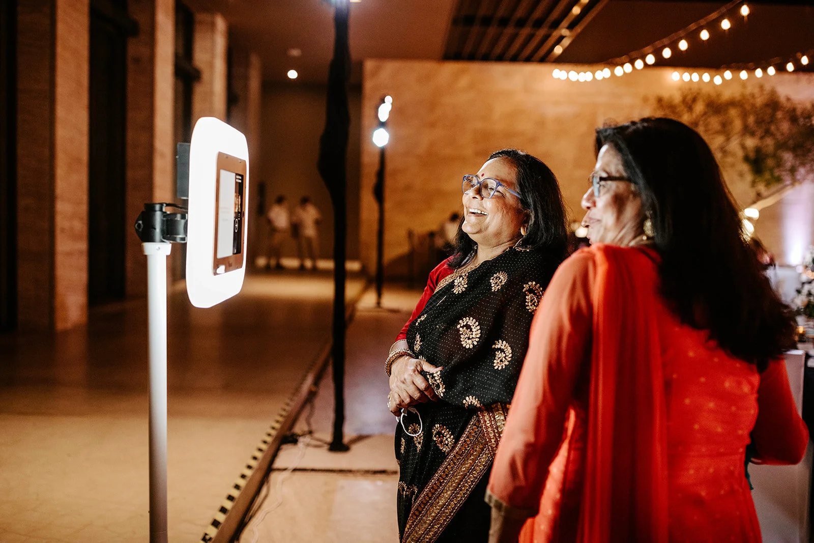 What is a Video Guest Book? — Voast