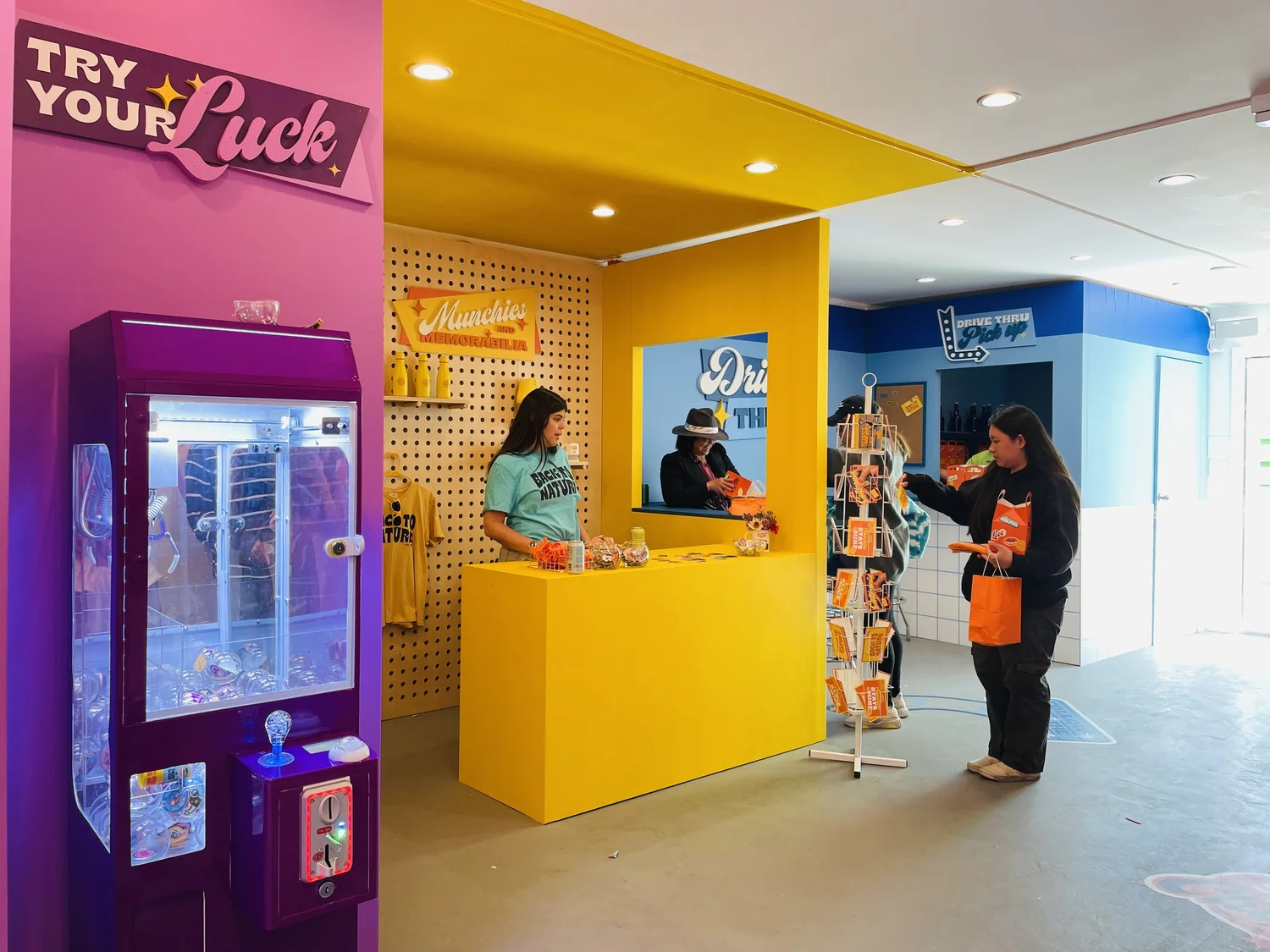 CLAWSOME - Claw Machine Event Rentals in Los Angeles