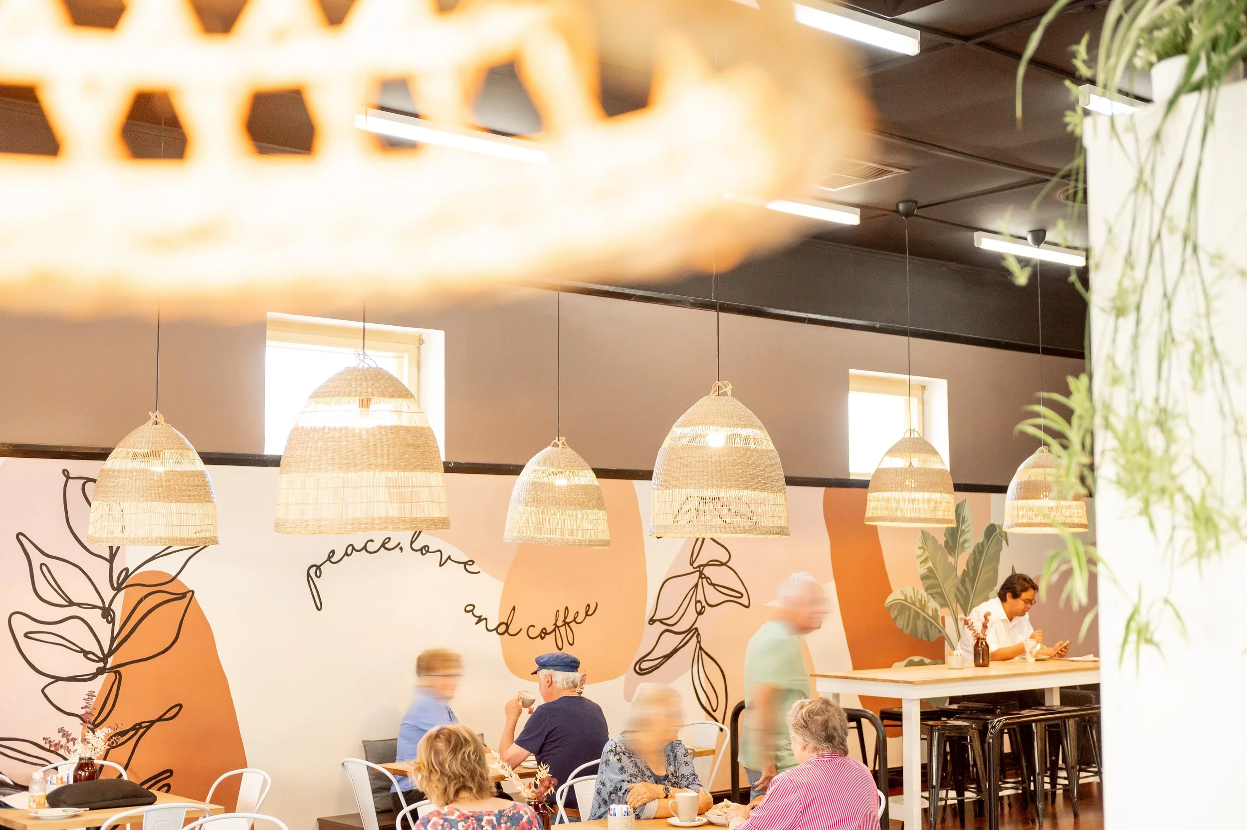 D&M's Bakery Cafe