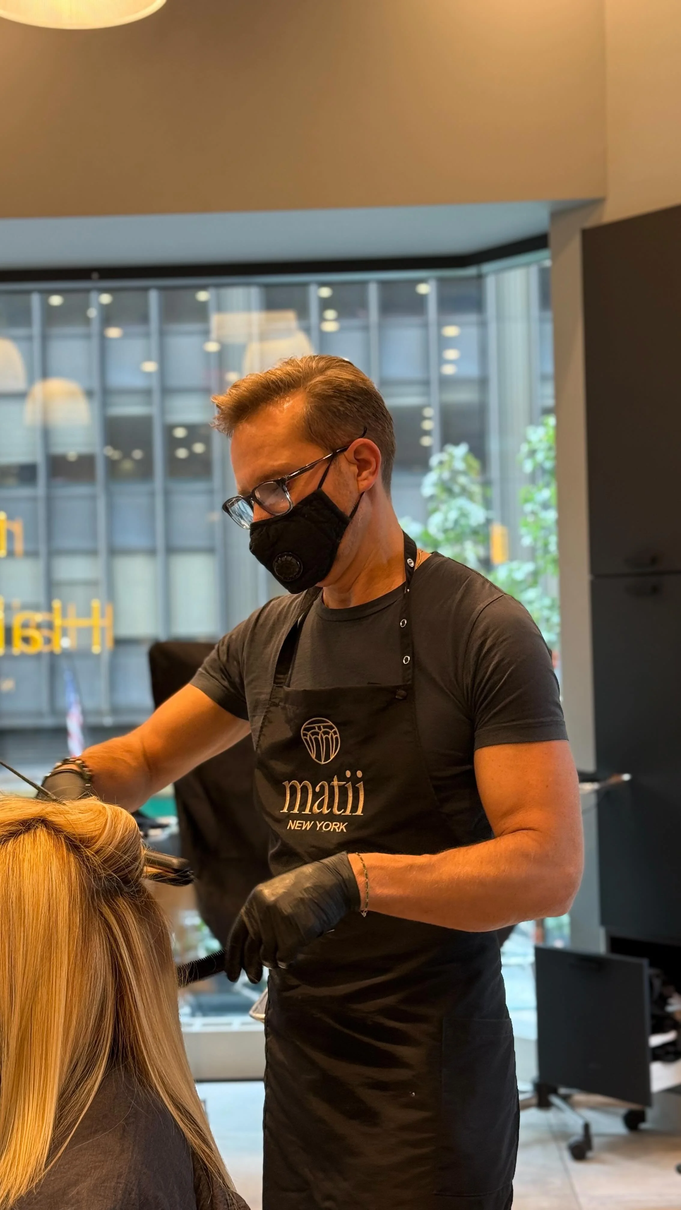 Matii Salon