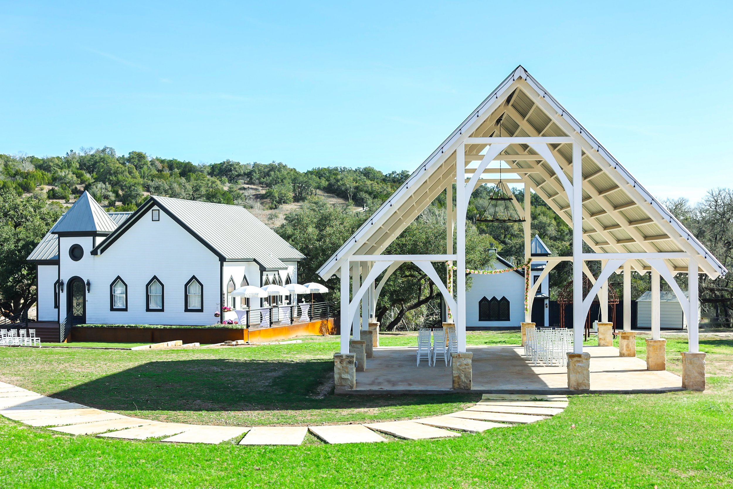 Photos — Chapel Home