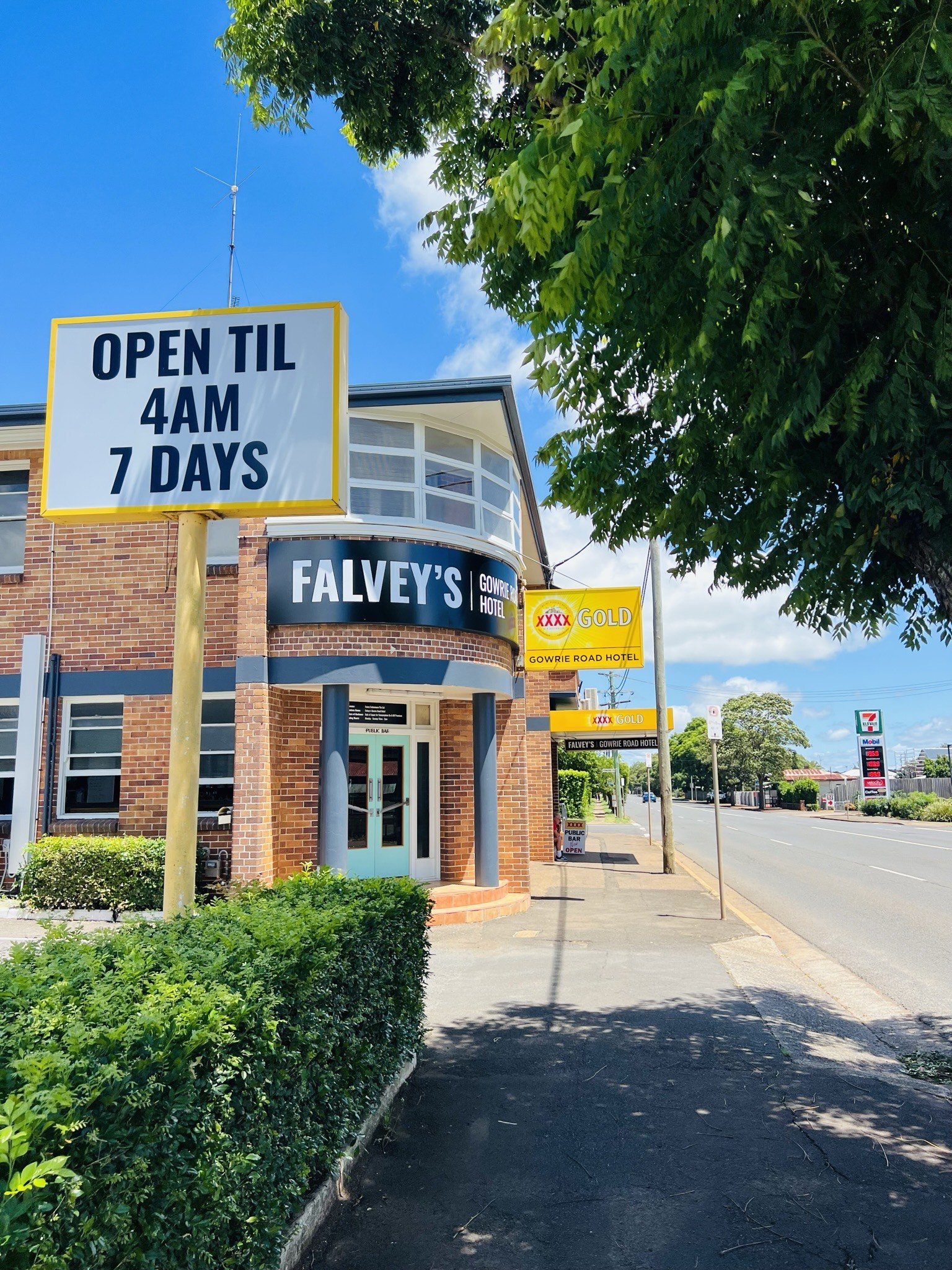 Falvey's Gowrie Road Hotel | A country pub full of character