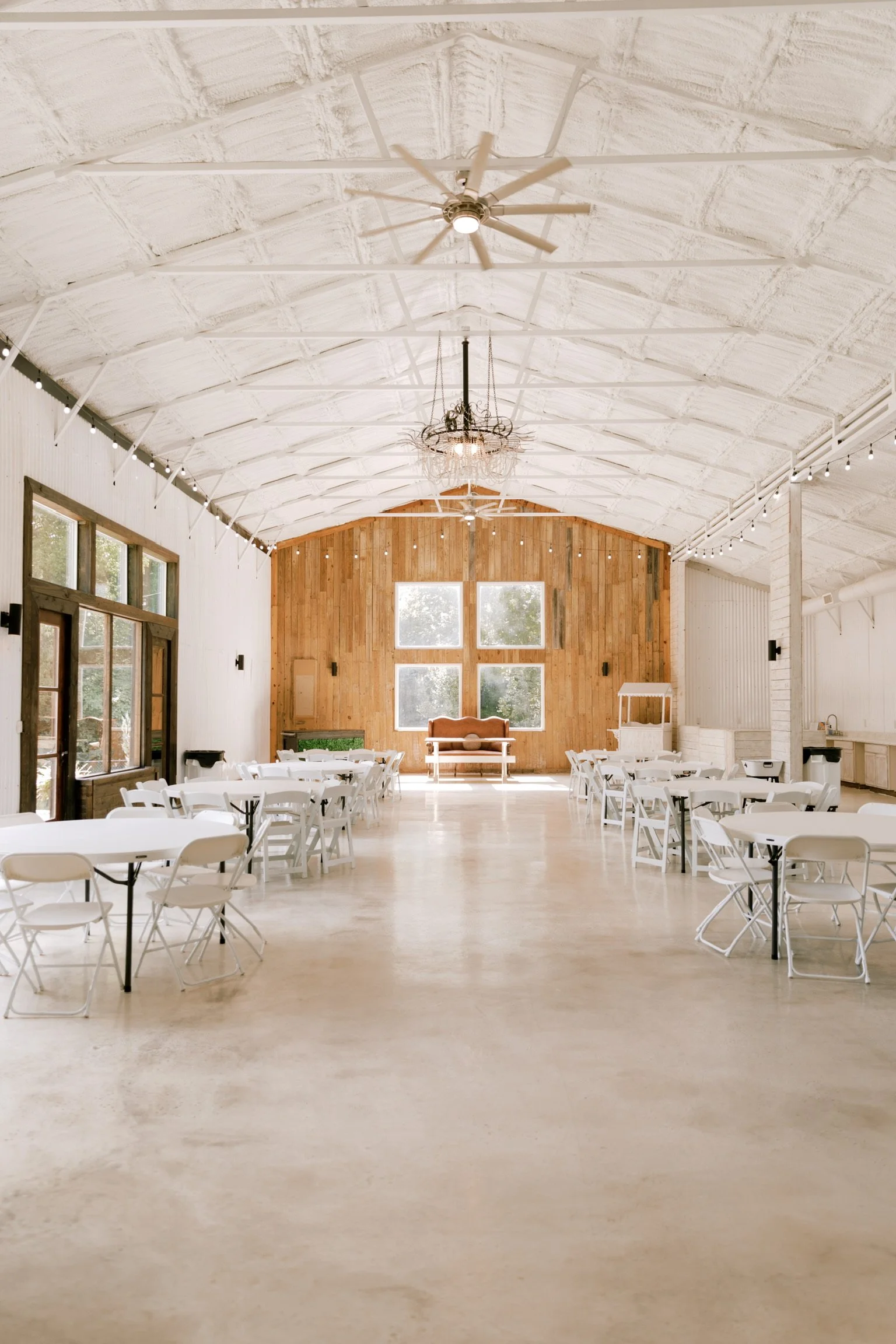 Reception Barn — The Chateau of Longview