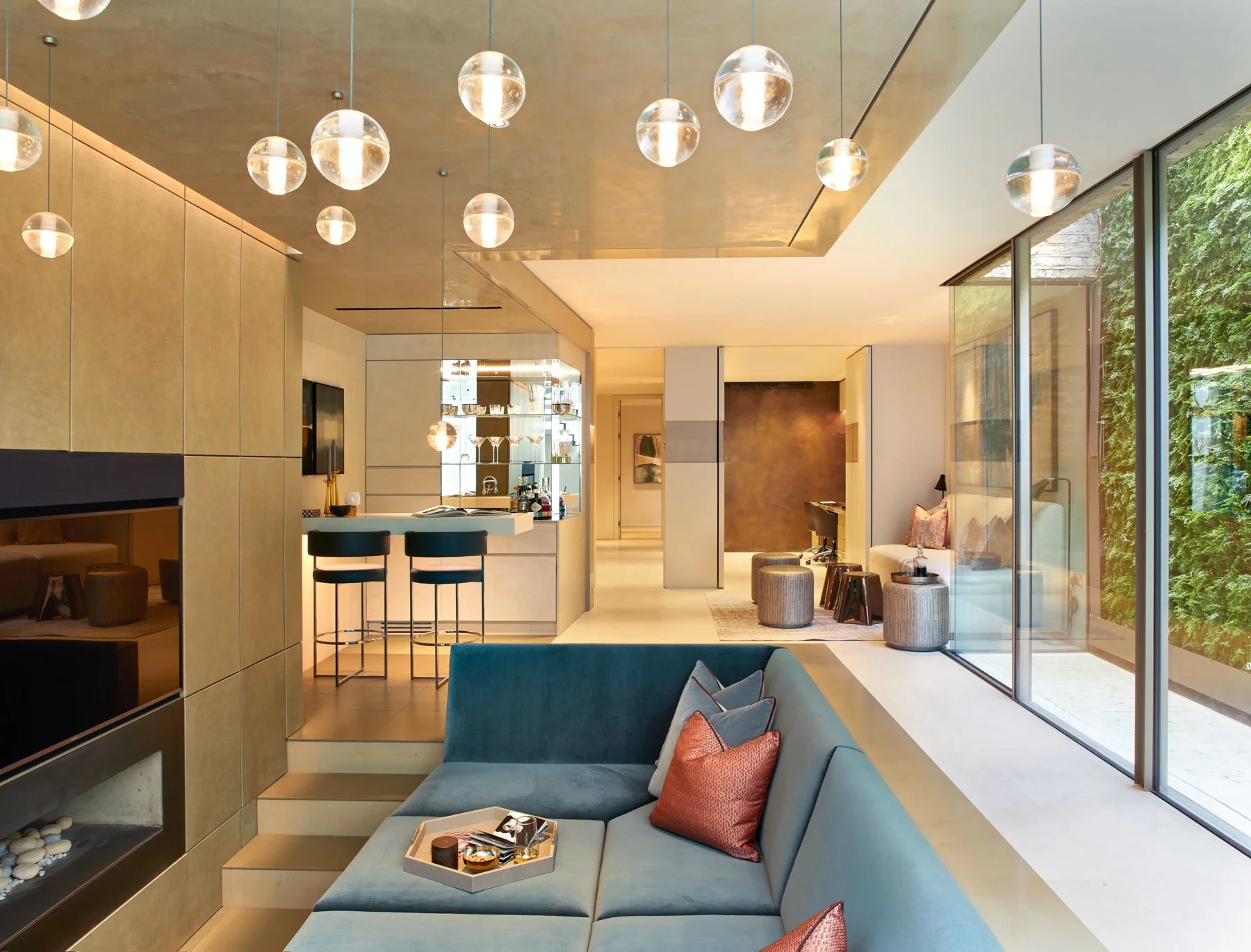 Alexander Millett International