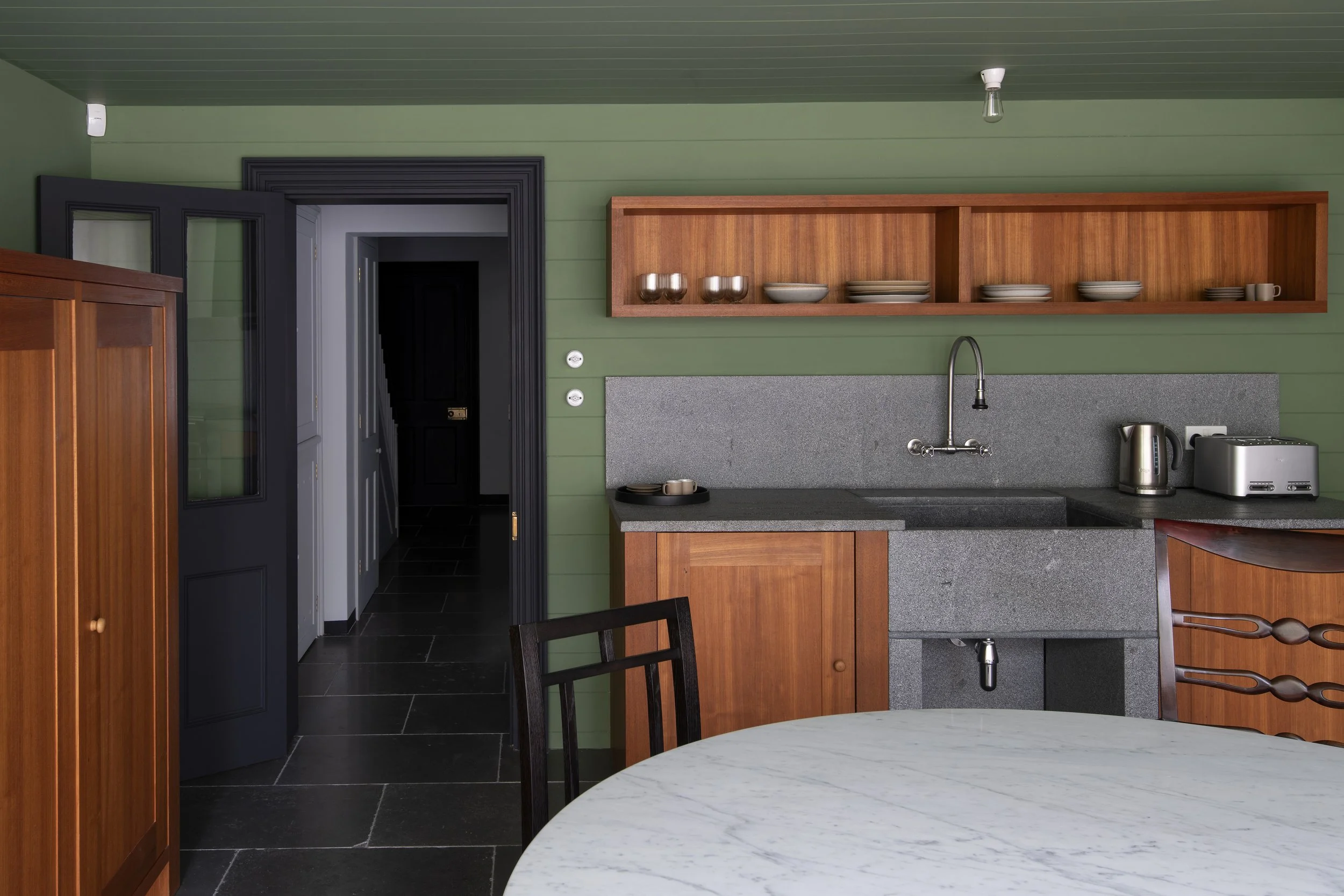 Ladbroke Grove | W11 — Alexander Millett International