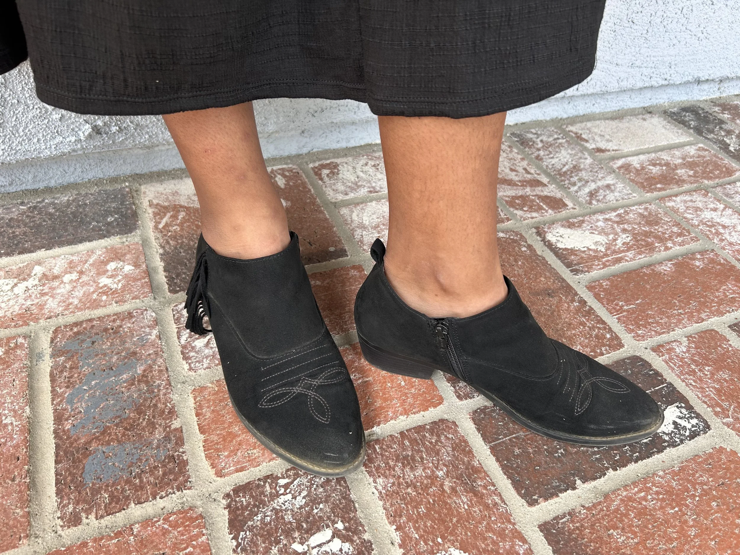 Women's Summer Funeral Attire: A Super Detailed Handbook for Balancing ...