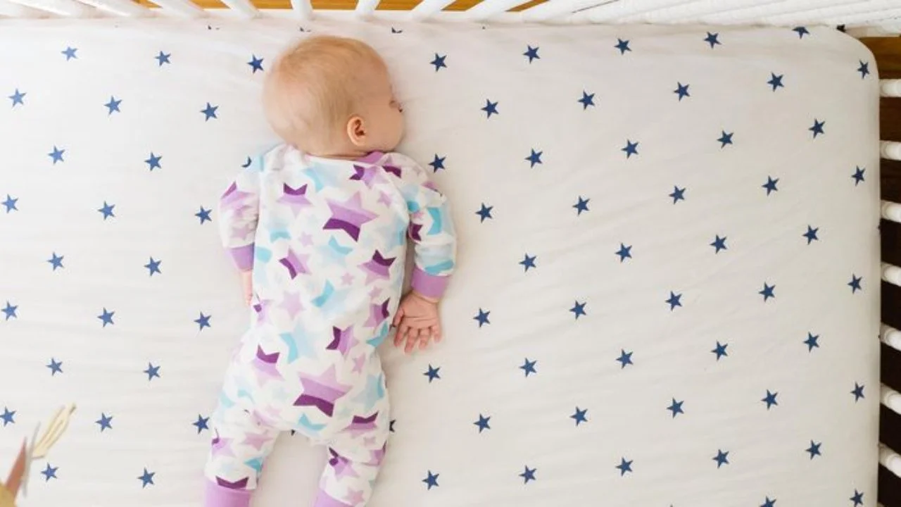 When is it Safe For a Baby to Sleep On Their Tummy? | Sleepfull