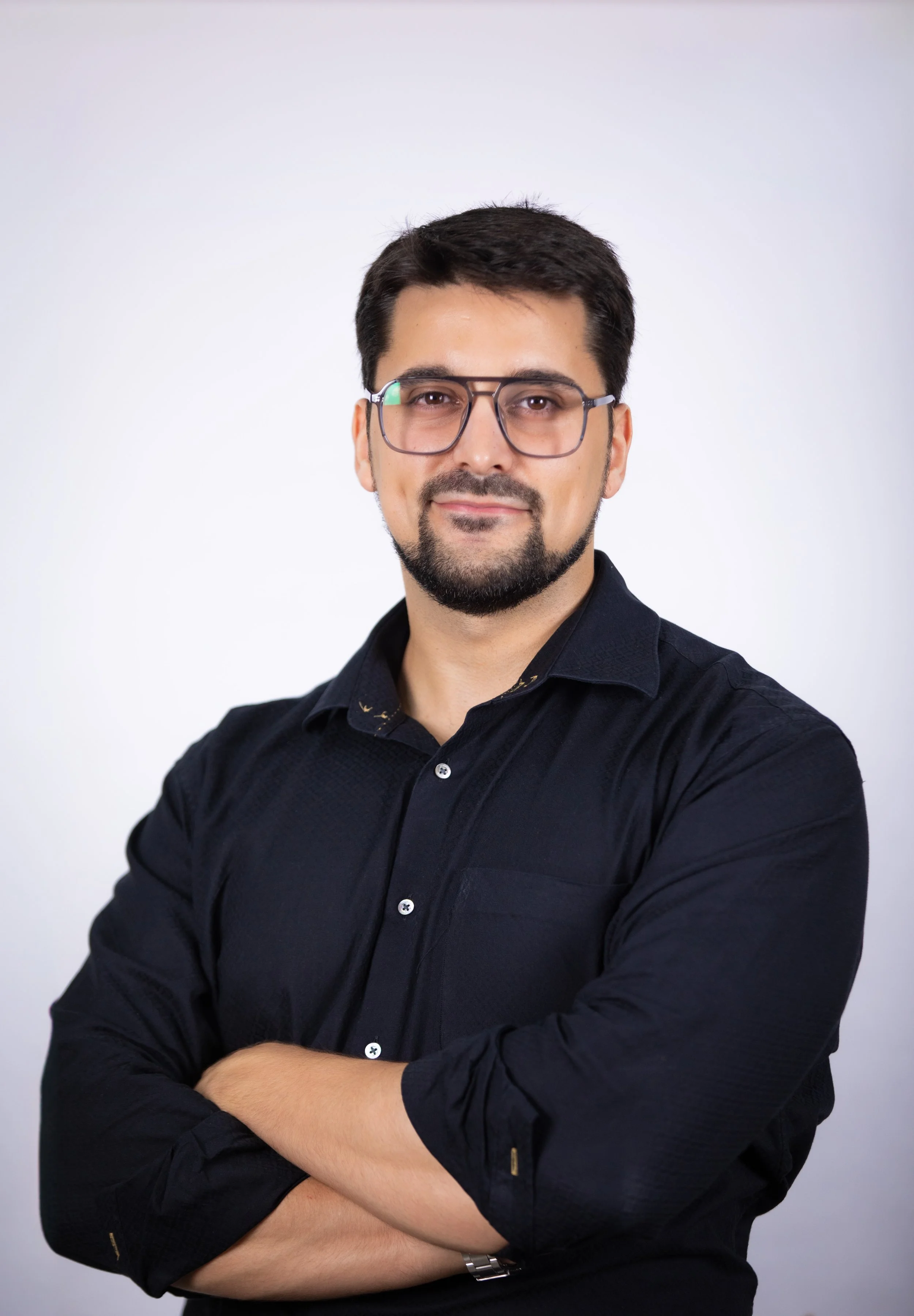 About — Dr. Raul V Rodriguez