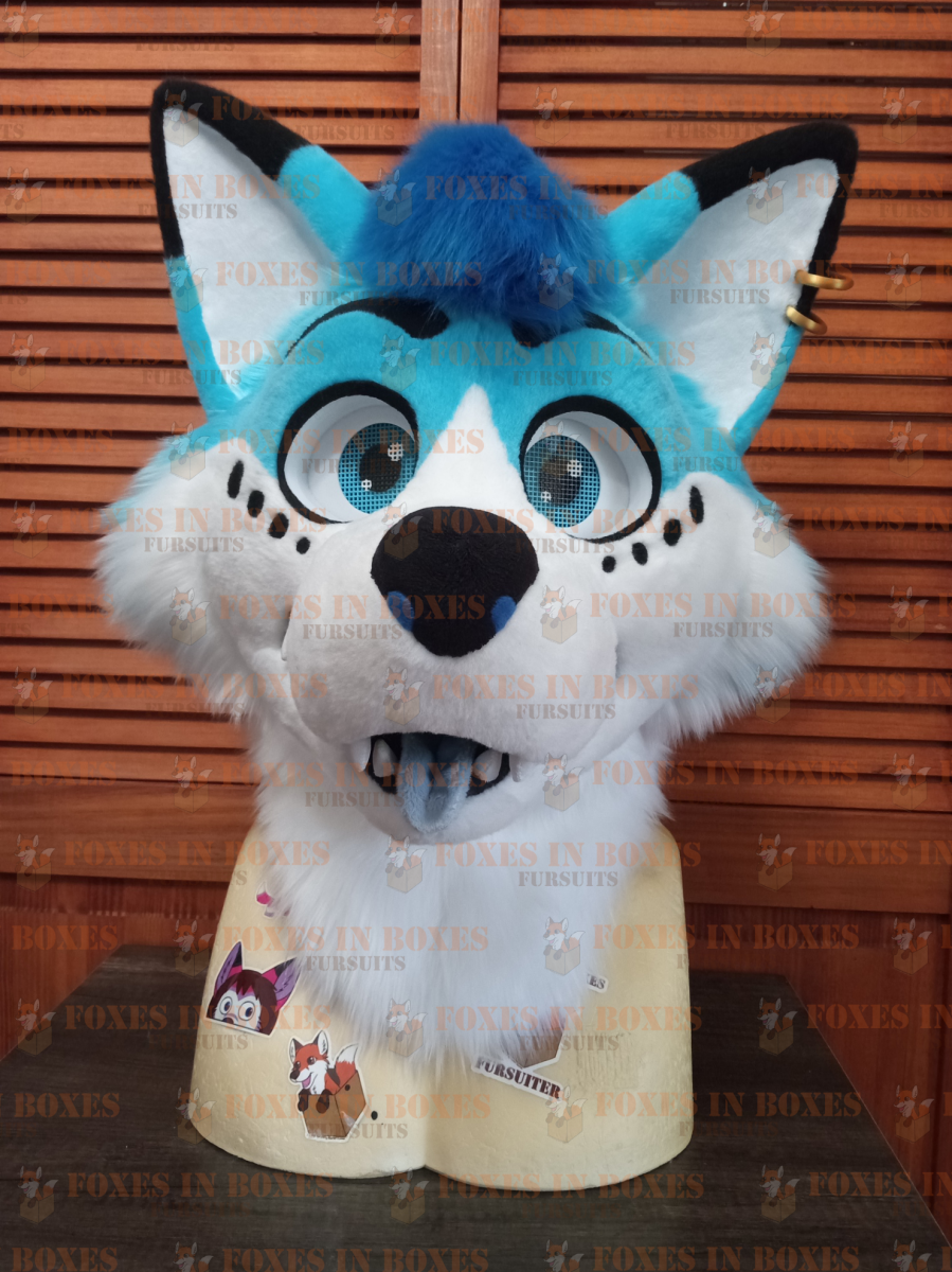 Foxes in Boxes Fursuits