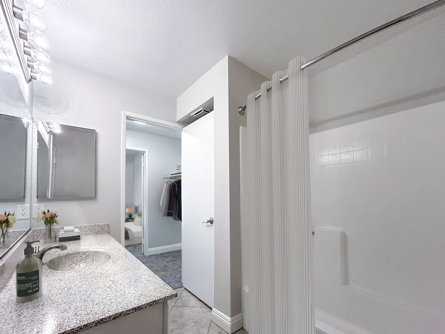 Crown Point Apartments