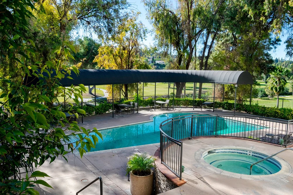 Crown Point Apartments