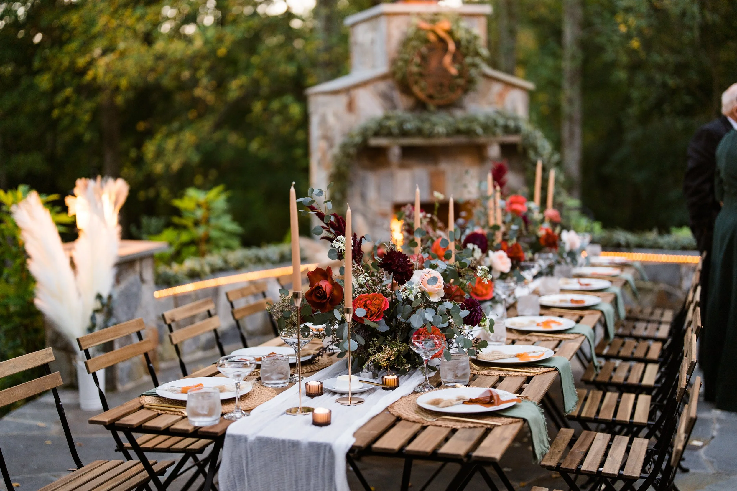 Picnic & Peonies - Luxury Picnics, Tablescapes, Creative Projects in D ...