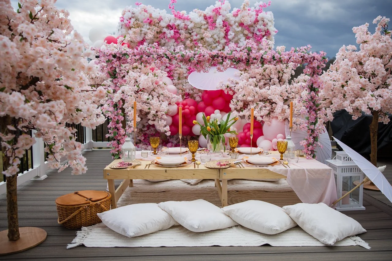 Picnic & Peonies - Luxury Picnics, Tablescapes, Creative Projects in D ...