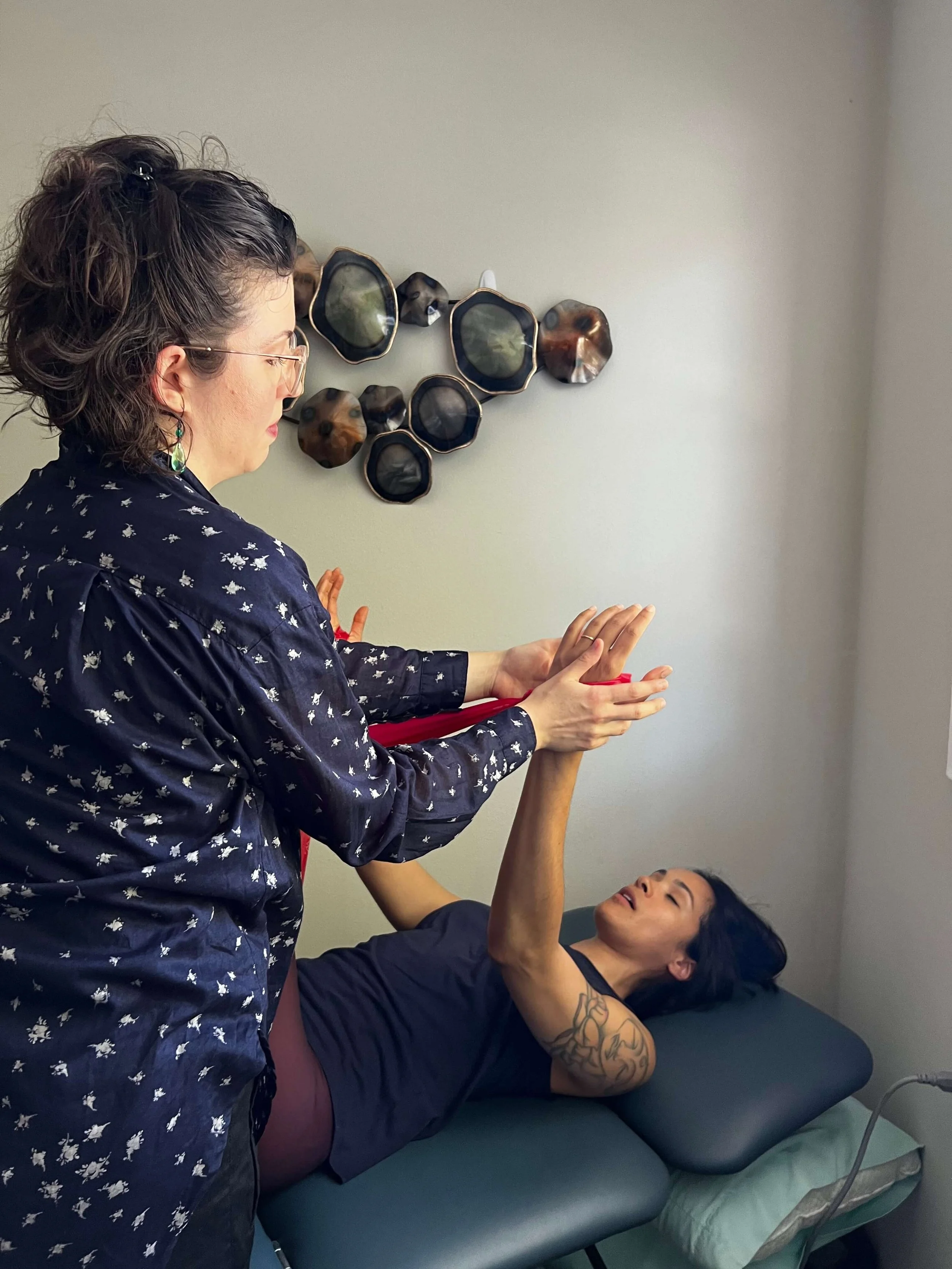 Prenatal Pelvic PT & Birth Prep Physical Therapy in Oakland, CA — www.bodyfulphysicaltherapy.com