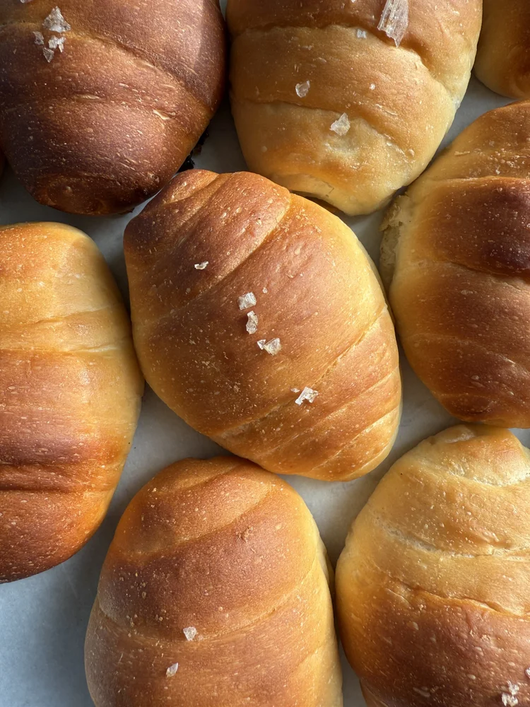 What is Salt Bread? Origins of the Viral Asian Pastry — Sunkissed Bread ...