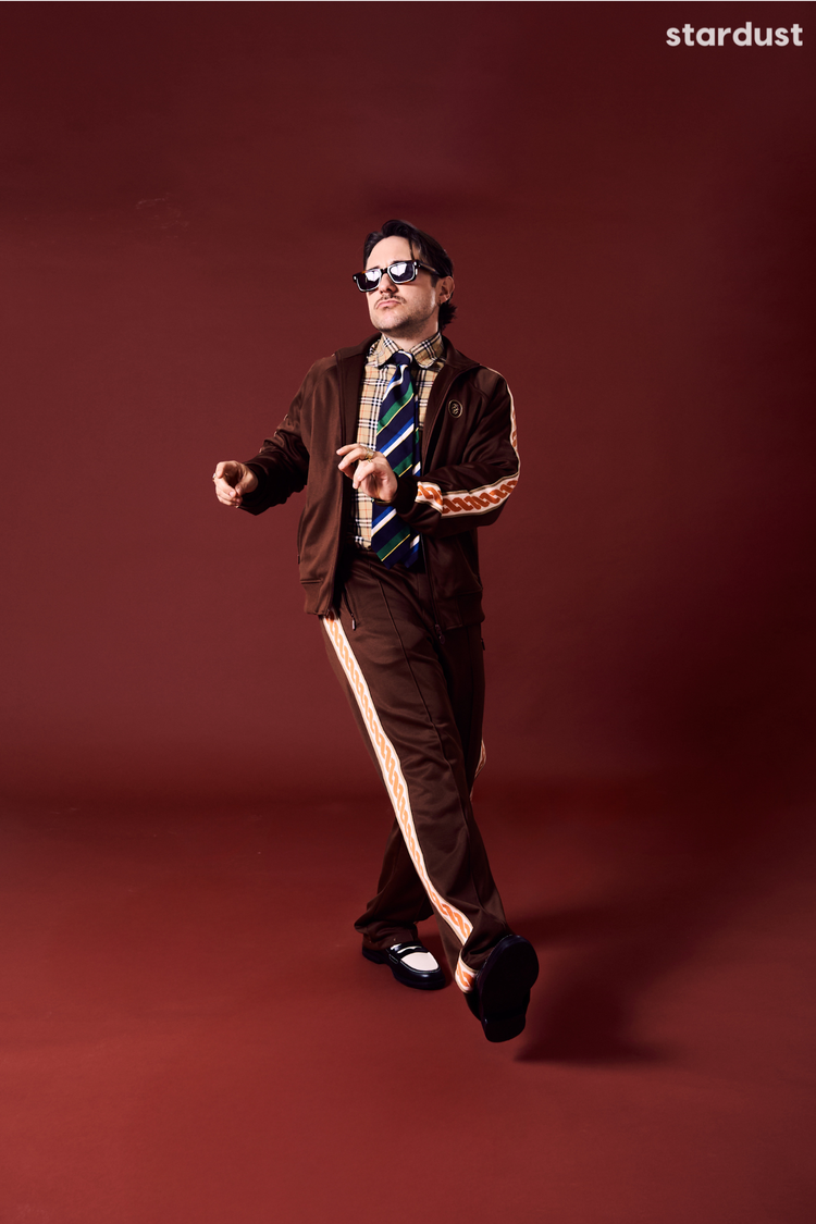 Ryan Sampson Gets Personal with Mr. Bigstuff — Stardust Magazine