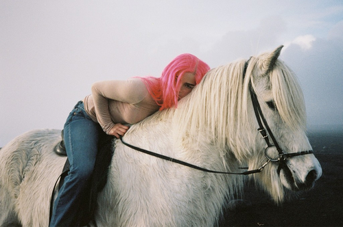 Addison Rae Releases Her New Y2K Pop Single "Headphones On" — Stardust ...