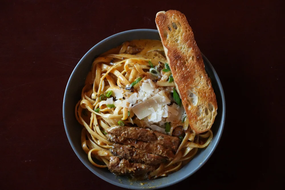 Leadlight Eatery — The Historic Park Inn Hotel