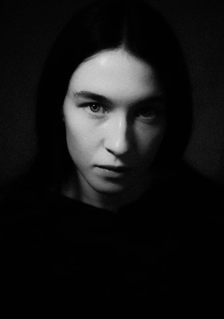 HANNAH MARGETSON — Snake Height