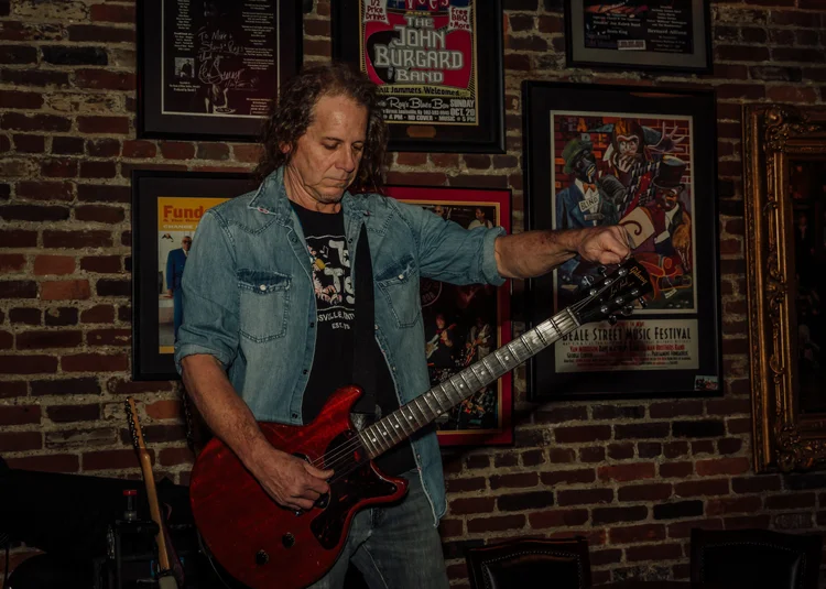 Stevie Ray's 2-3-24 — Bleu Phonque