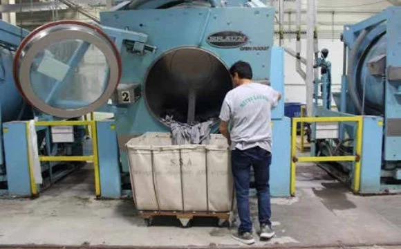 Metro Laundry Service’s Beginnings — Metro Laundry Service