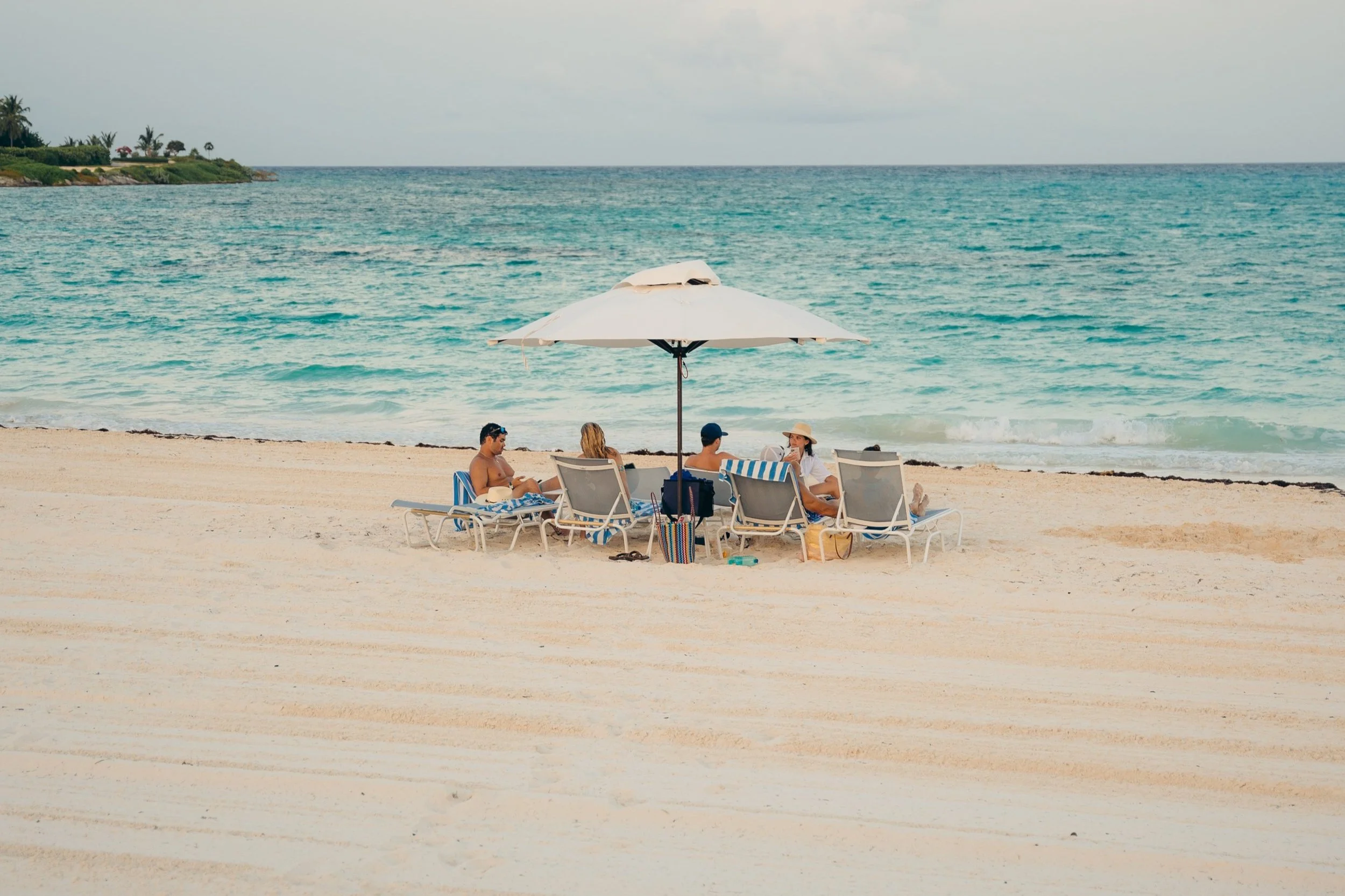 EMERALD CLUB EXUMA - Modern Luxury Vacation Villas