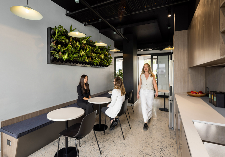 Bundall — Riva Offices