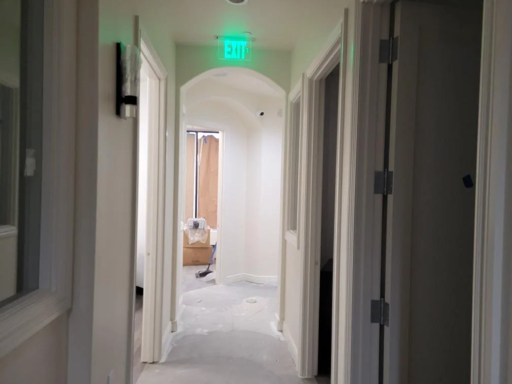 Phenix Salon Suites — MRI Construction of Nassau Inc.