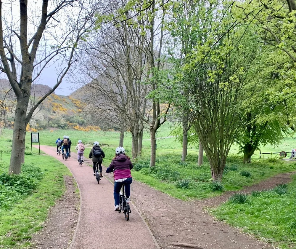 Tours — A wee pedal | Award-Winning Edinburgh Cycle Tours | Guided Bike ...