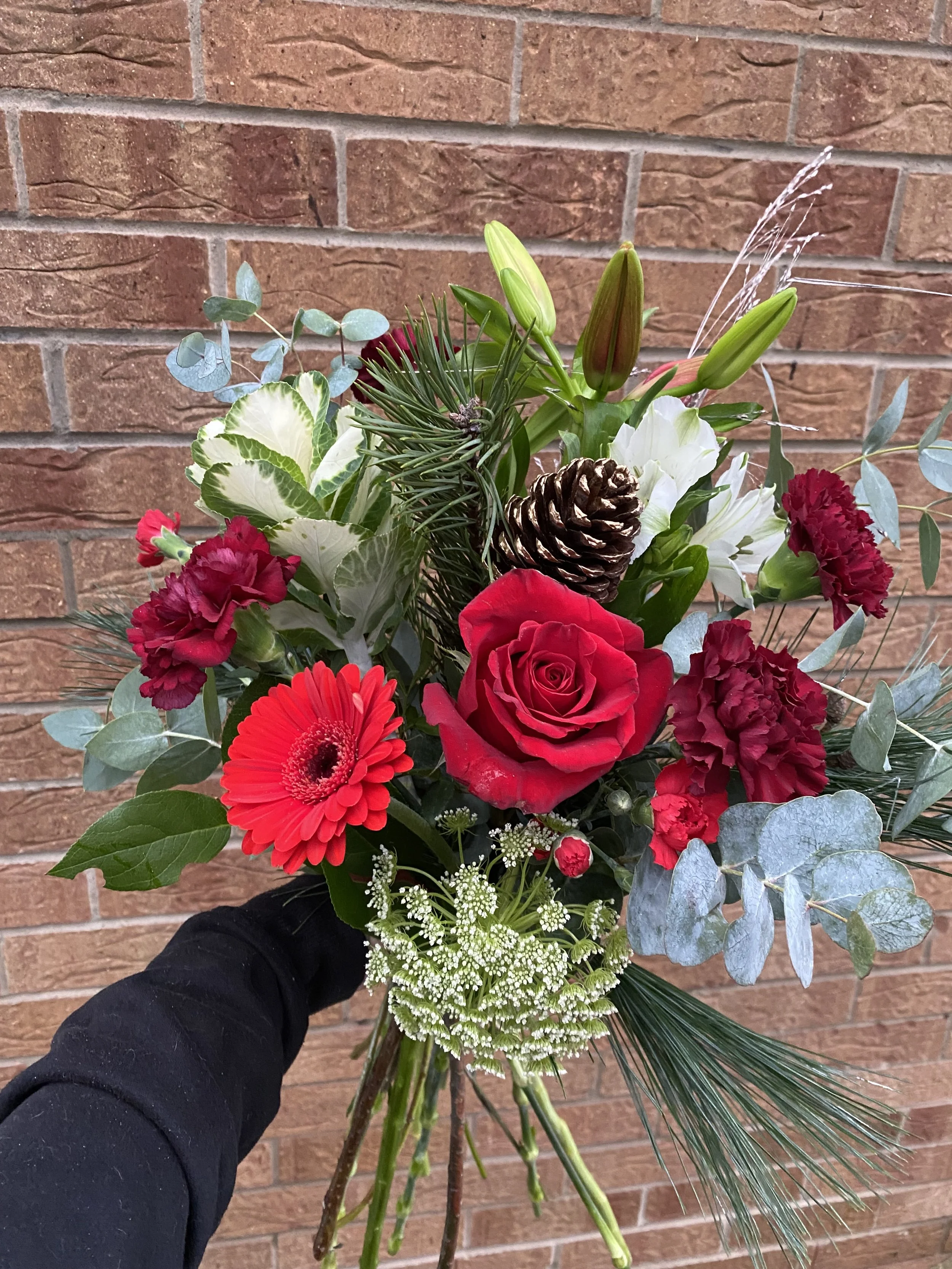 Christmas Hand tied bouquet (Copy) — KC Blooms
