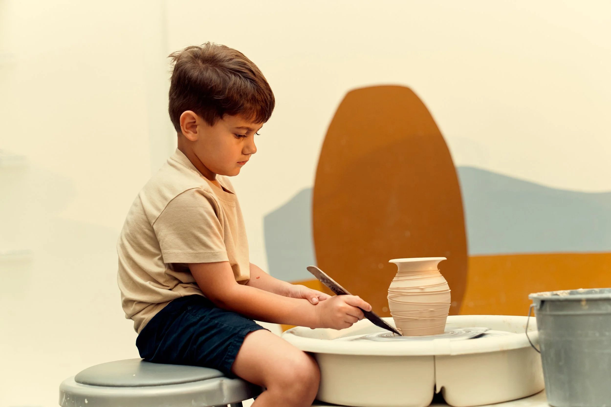 Mud Hut Pottery Studio - Pottery Classes Riverside