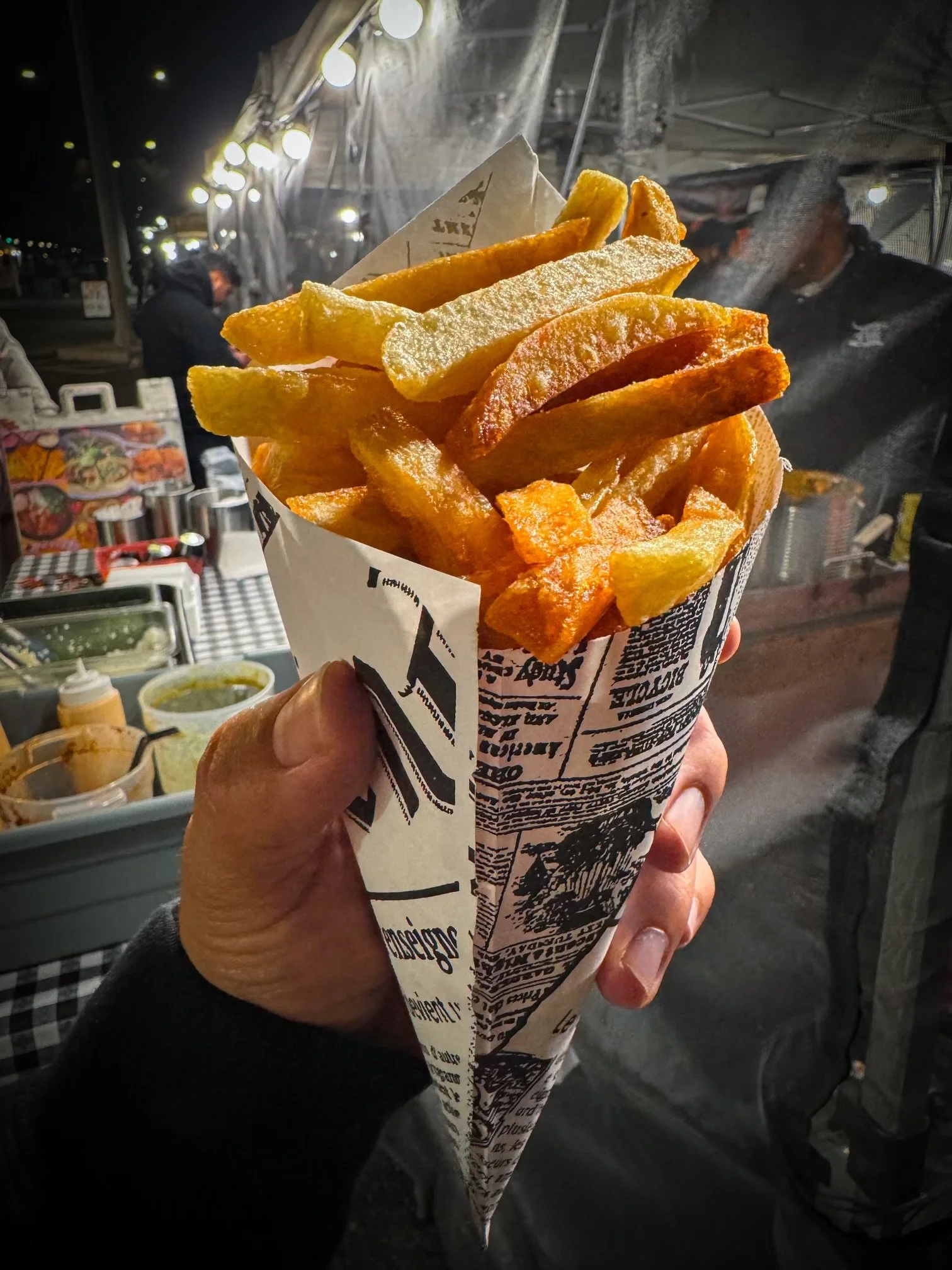 Santa Ana Friday Night Munchies: Weekly Night Market with Food Vendors ...