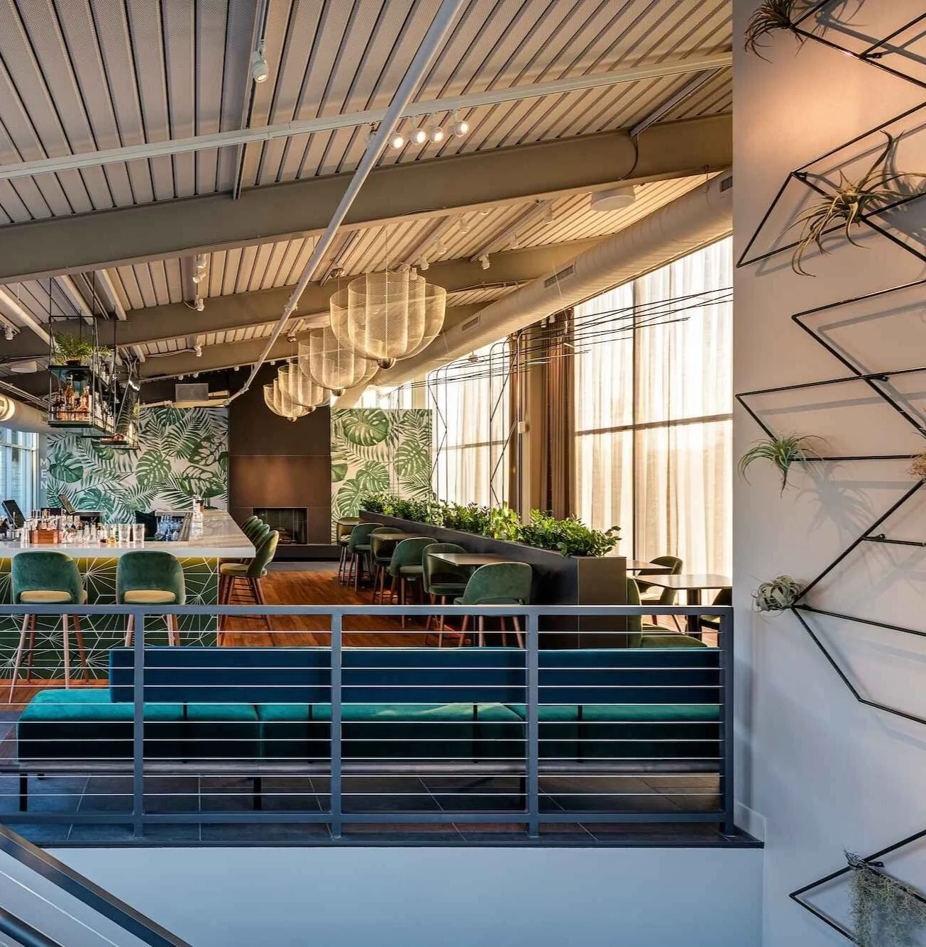 Commercial-Grade Planters That Leave a Lasting Impression | PureModern