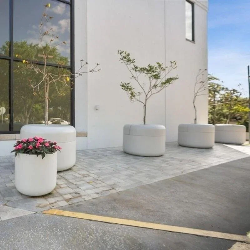 Choosing Large Outdoor Commercial Planters for Trees | PureModern