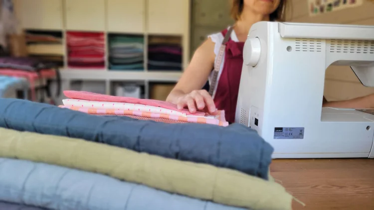 Bobbin & Spool | Elevate Your Style with Handmade Bags & Accessories