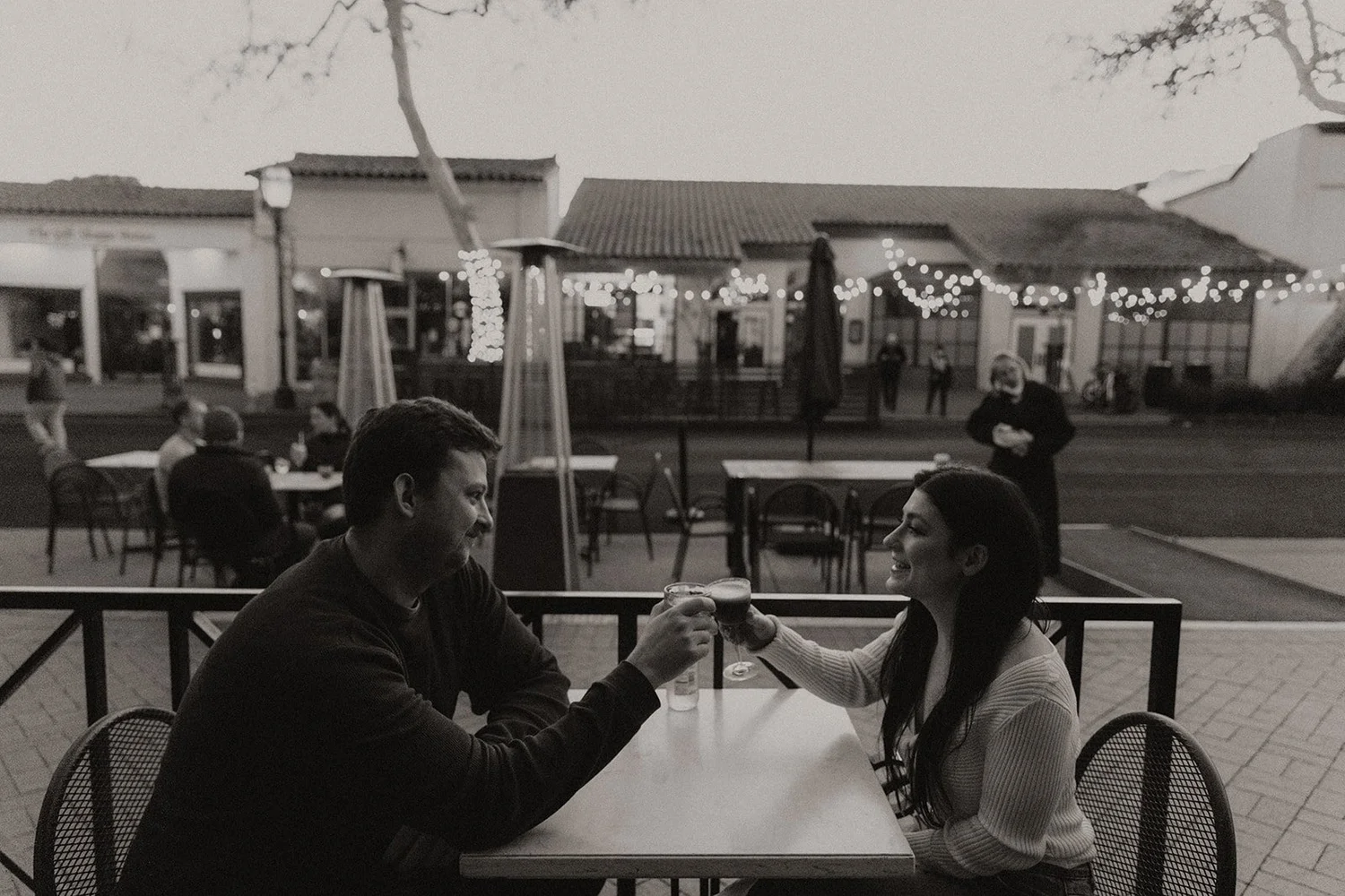 How to Plan Your Downtown Engagement Photos in Santa Barbara — Cambria ...
