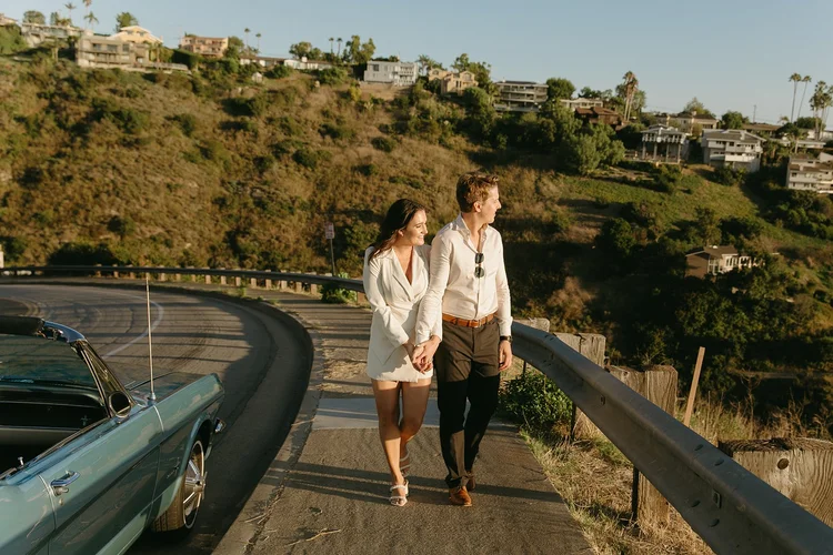 6 Fun Engagement Photo Ideas to Make Your Session One-of-a-Kind ...