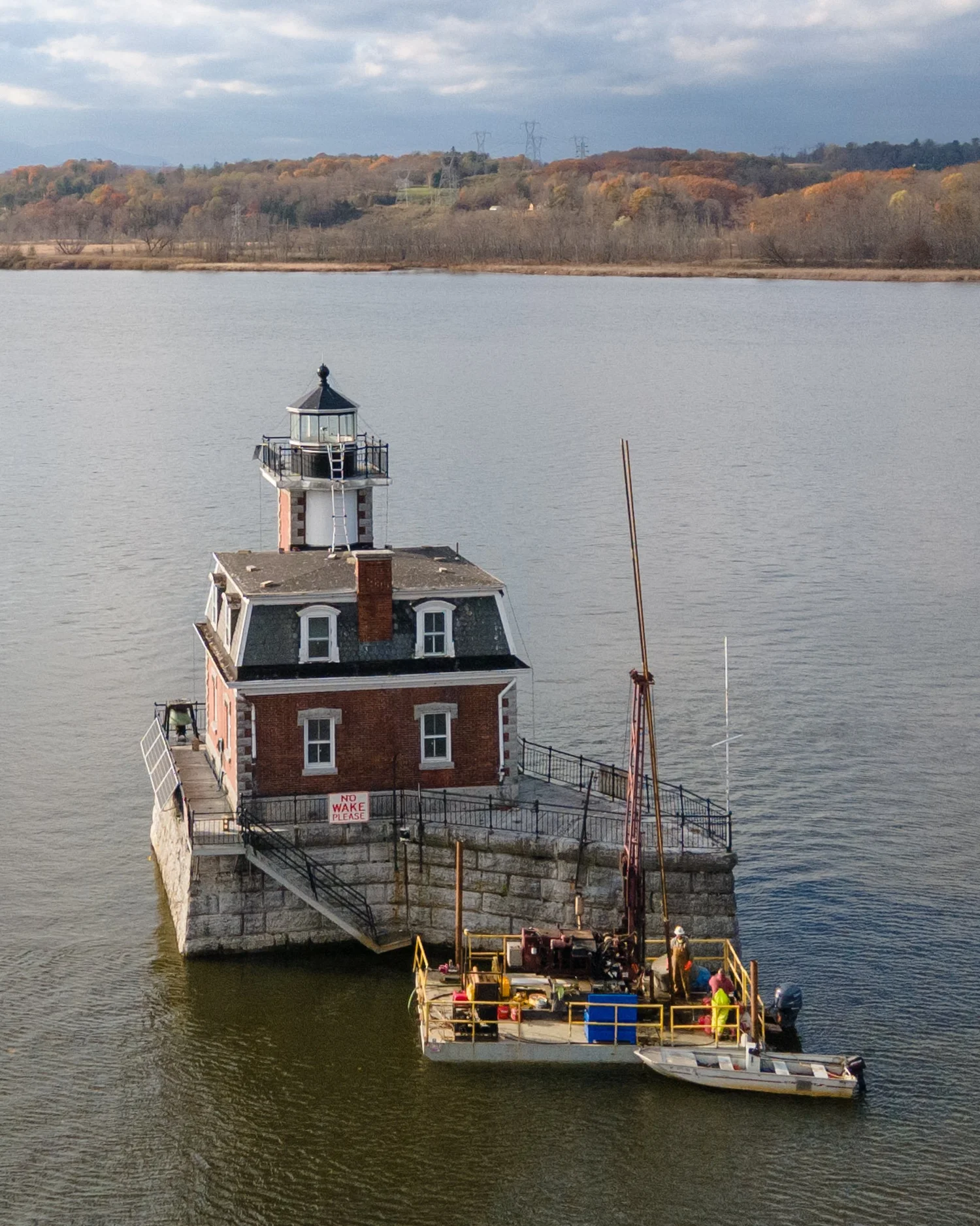 Restoration — Hudson Athens Lighthouse Preservation Society