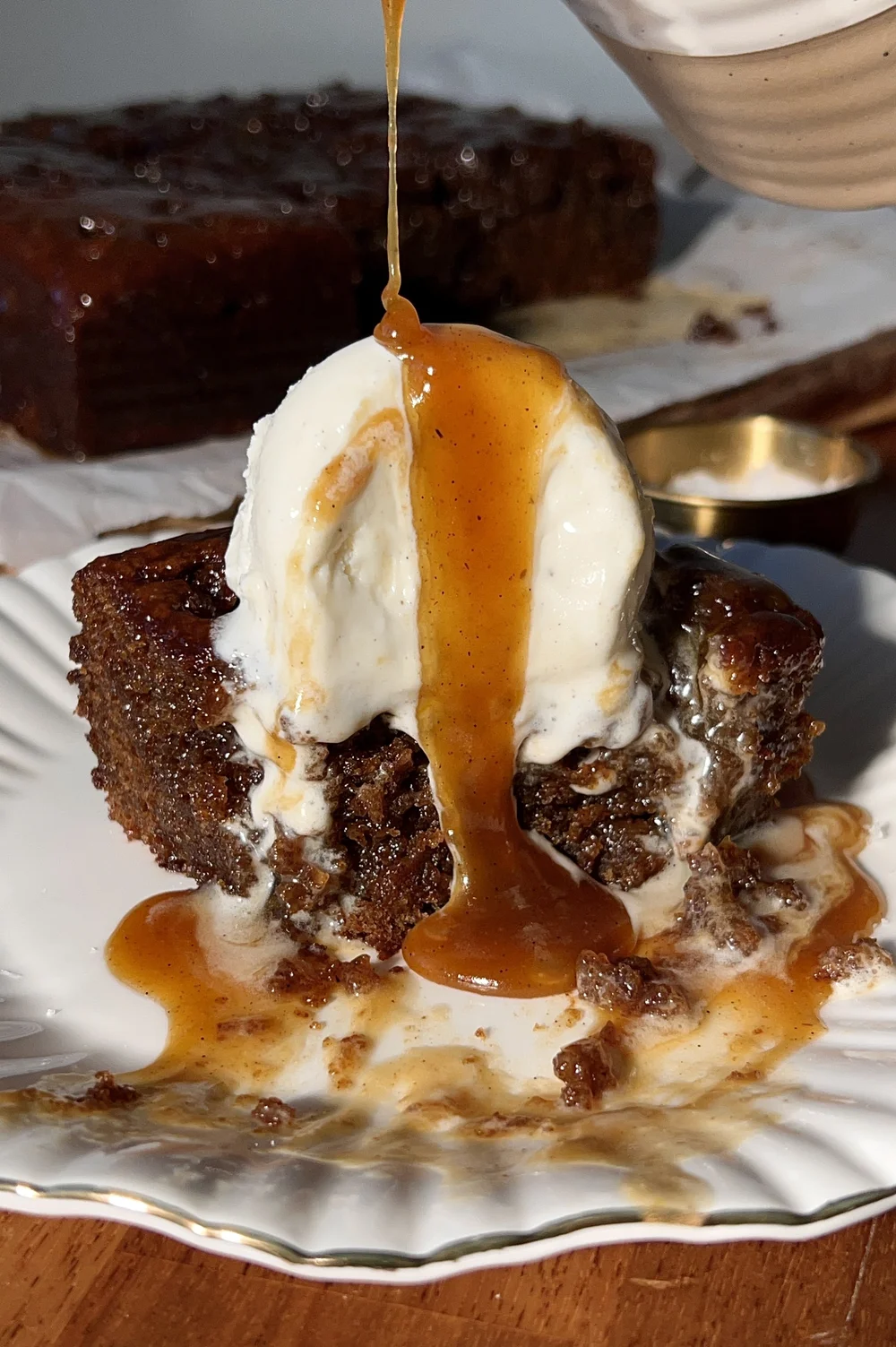 Gingerbread Sticky Toffee Pudding (with Spiced Sticky Toffee Sauce ...