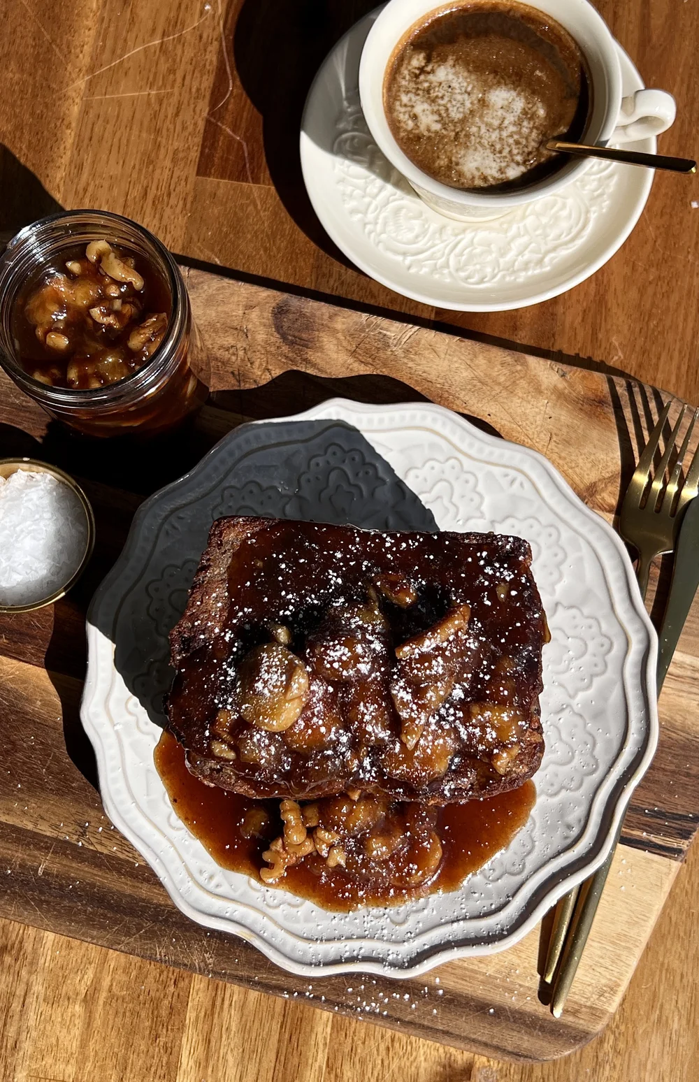 Bananas Foster Banana Bread French Toast (Easy Brunch Recipe) — Well ...
