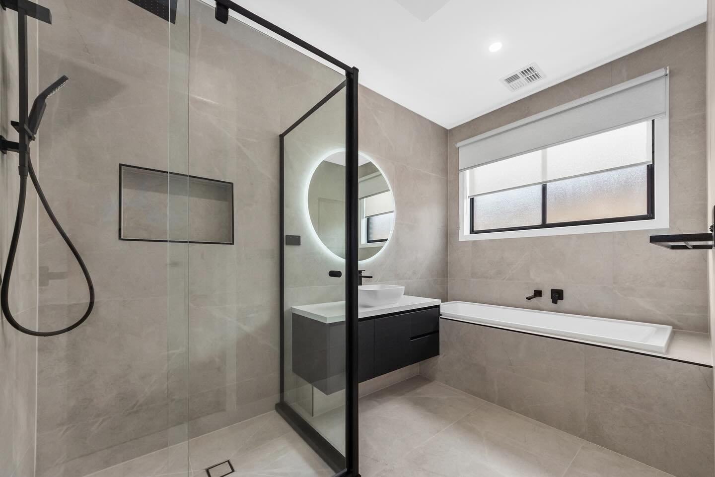 ABOUT US — MM BUILD