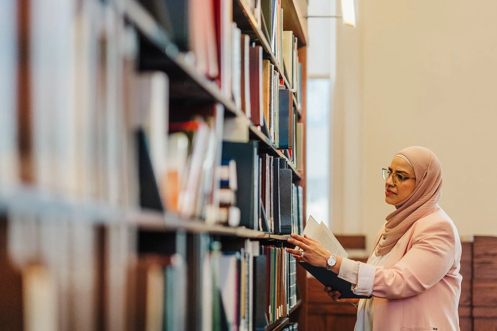 Publications — DR. MARIAM SHEIBANI